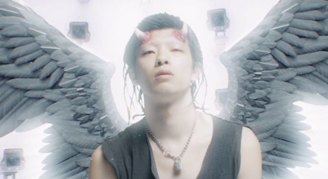 Tohji、最新作『angel』より「HI-CHEW」MV公開 ベトナム拠点の映像制作チーム・ANTIANTIARTが制作 ...