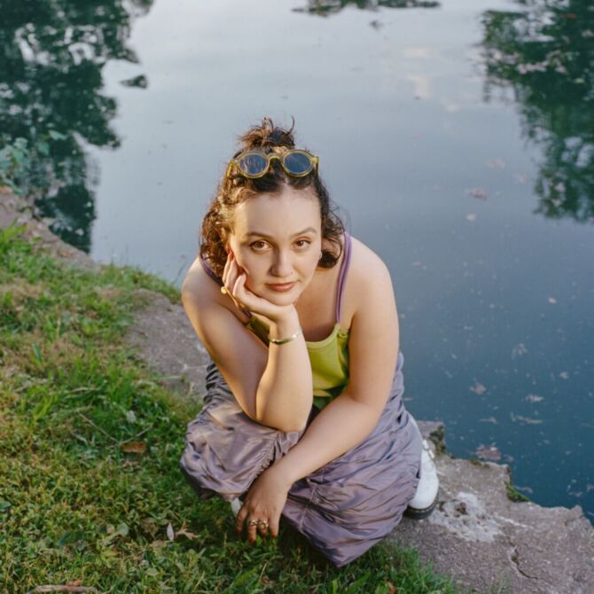 和久井沙良、客演にmimiko迎えたソロ・プロジェクト第4弾シングル「Escape」本日リリース