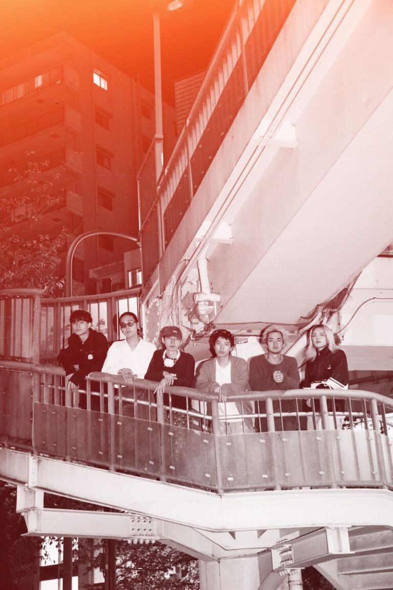 【INTERVIEW】抑圧された世界を自由に踊らすBillyrrom。加速する6人の向かう先とは