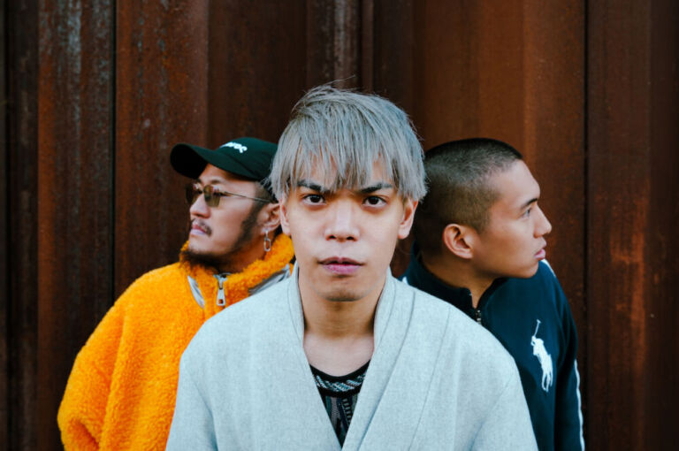 Dos Monos、最新曲を収録した1stアルバム『Dos City』デラックス・バージョンを発表