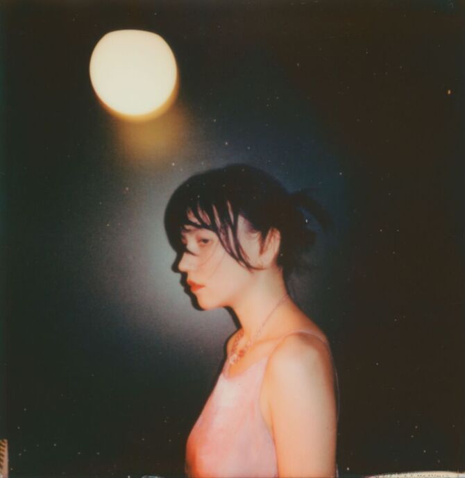 ermhoiインタビュー ｜ 「早回しの社会に“待った”をかけられるのは、音楽だけなのかもしれない」