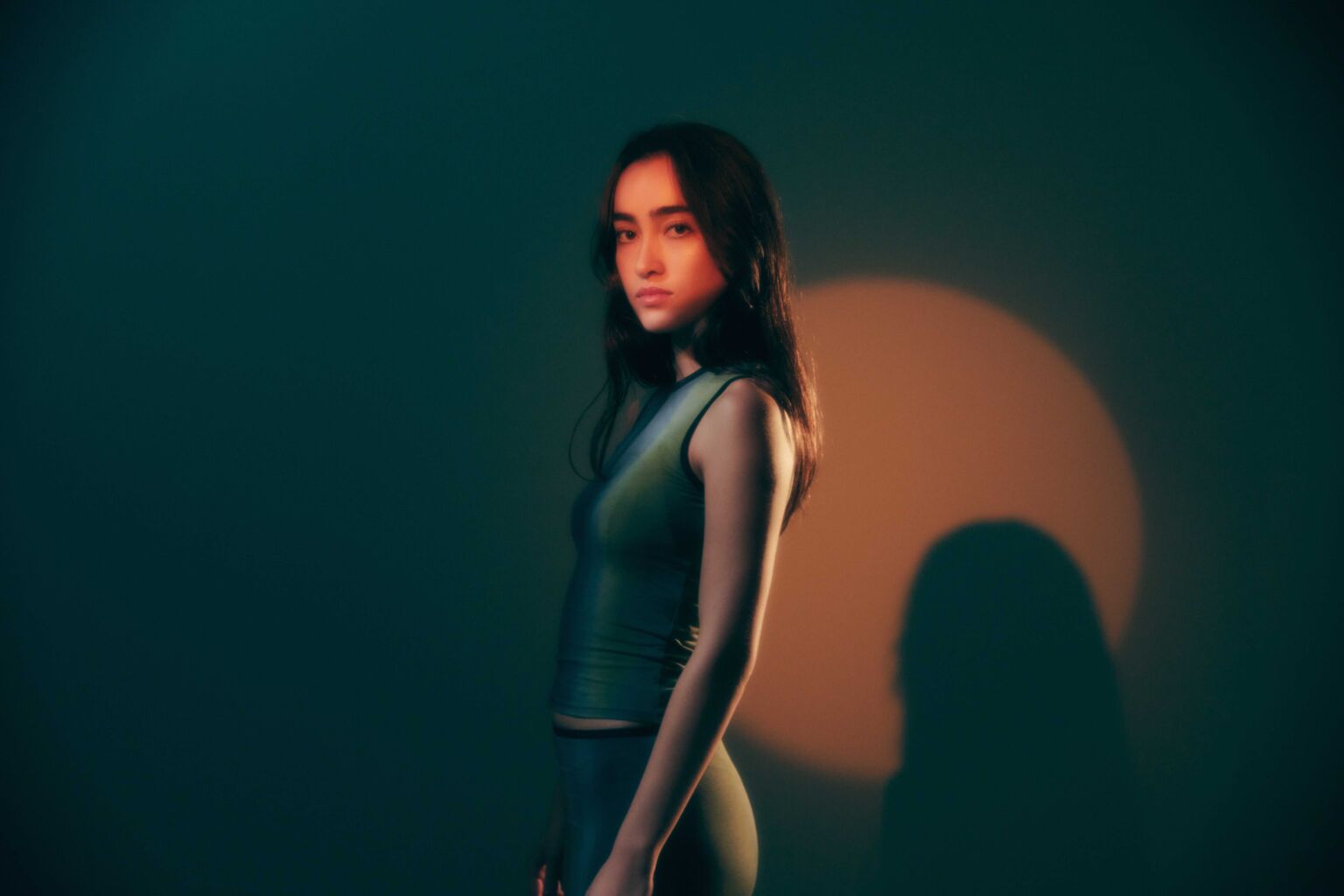 Mina Okabe、客演にDaichi Yamamotoを迎えた「Flashback」MVプレミア公開