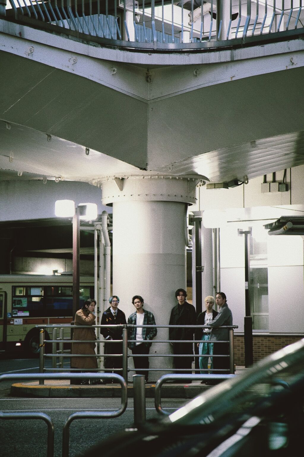 【INTERVIEW】Billyrrom ｜ 「迎合するのではなく、自らが信じる表現を」──加速する6人の“妄想と飛躍”