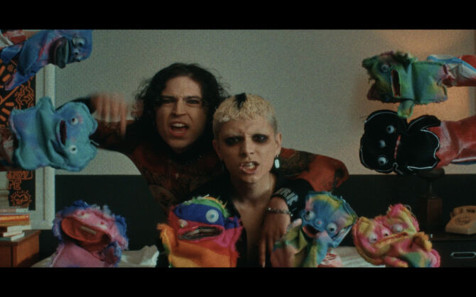 CVLTE、最新ALよりLAのバンド・Beauty School Dropoutを迎えた“girls lie.”MV公開