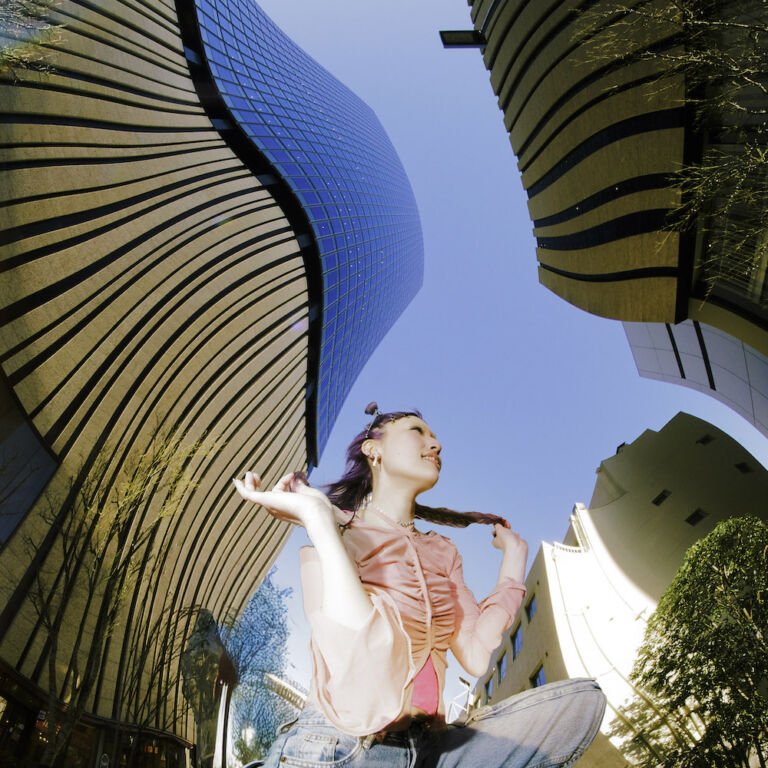 Tina Moon、新曲“STOP GENERATION”リリース 鋭児の藤田聖史がサウンドプロデュース