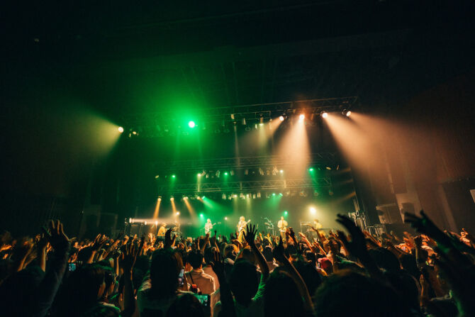 LANA、およそ4ヶ月ぶりの新曲「99」リリース ＆ MVプレミア公開 - Spincoaster (スピンコースター)