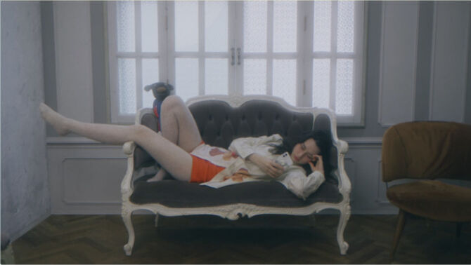 REJAY、新曲“Stand up”リリース ｜ 迷いごと鳴らすような、淡くて強いインディポップ